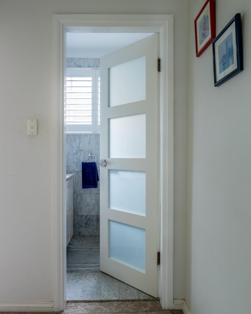 Internal Shaker & Hampton Style Doors - Doors Plus